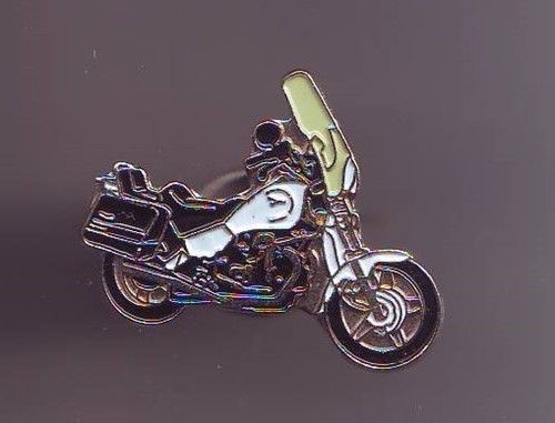 Pin's Pins Metal - Tres Bon Etat Moto routiere avec pare brise blanc ...