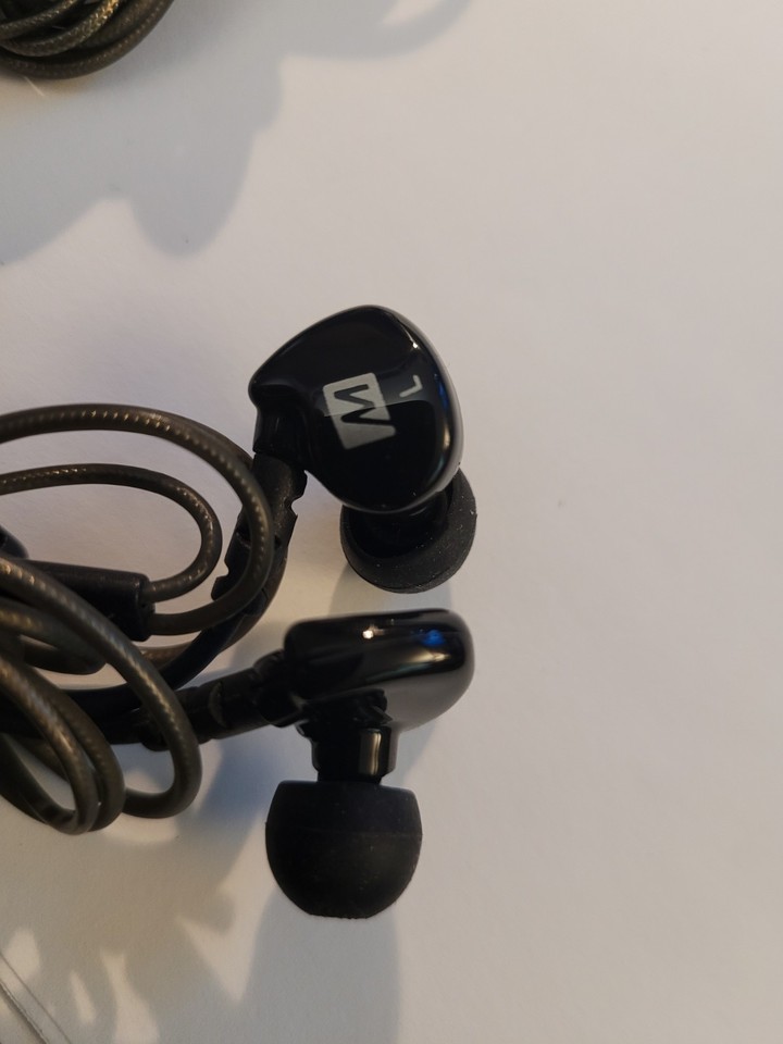 MEE Audio IEM LOT of 3. M6 (2) and Rx18. Excellent Condition | eBay
