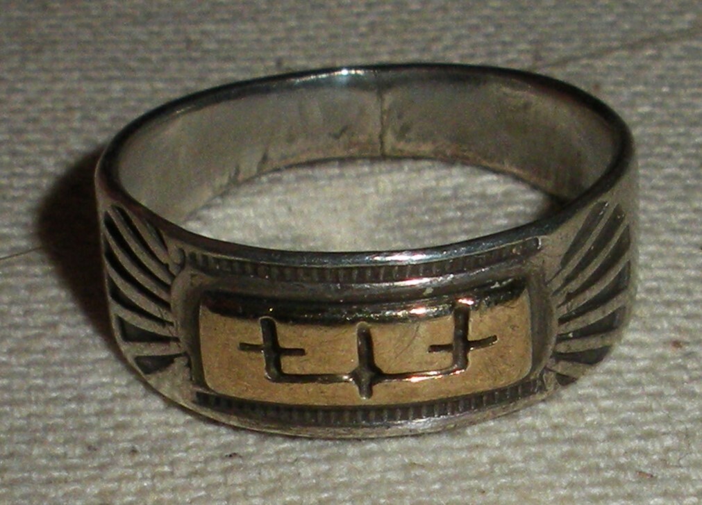 VINTAGE HOPI CLOUD HALLMARK 14K GOLD CROSS & STERLING… - Gem