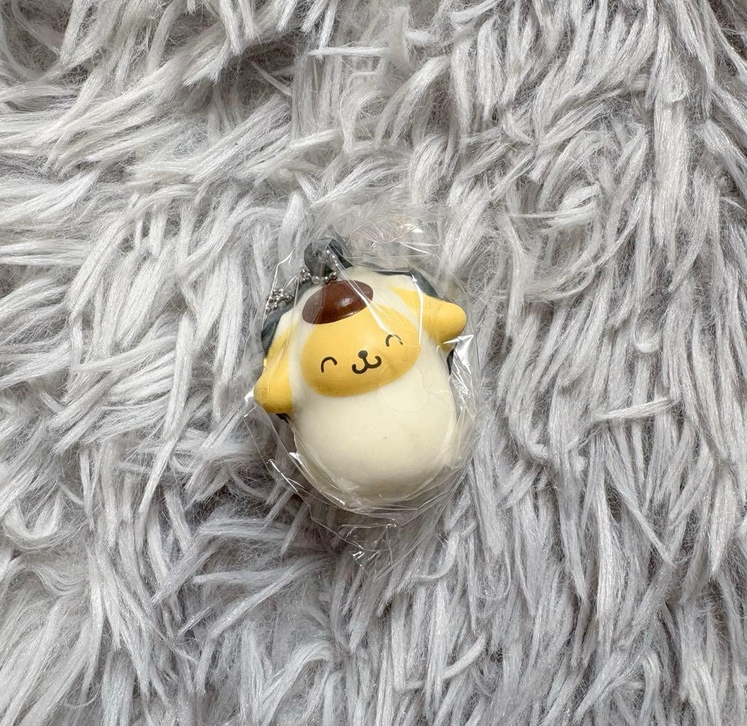 Sanrio Funyu Funyu Mascot Narikiri Oyster Pompompurin | eBay