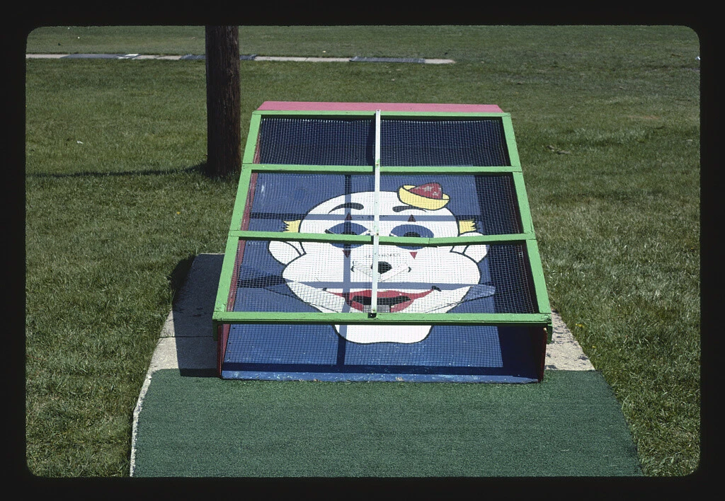 Miniature Golf Clown Face