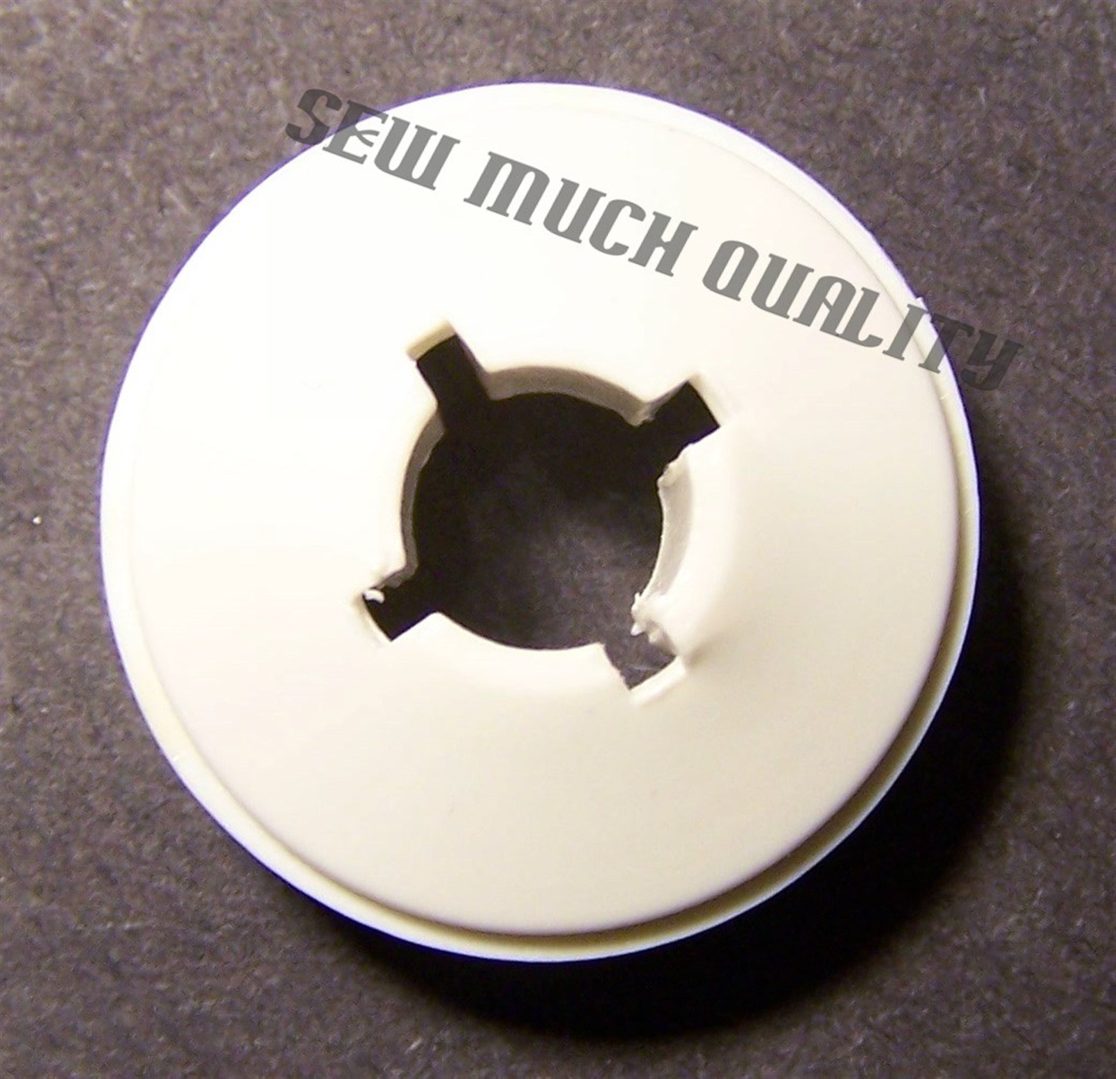 SPOOL CAP (2pc) Small Singer 5838 588 5910 6200 6210 6211 6212 6214 ...