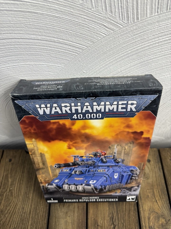 Warhammer 40k Space Marines Primaris Repulsor Executioner New On Box GW ...