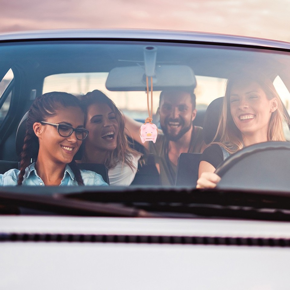 Rearview Mirror Hanging Cartoon Pig Rear View Mirror Pendant Car Charm ...