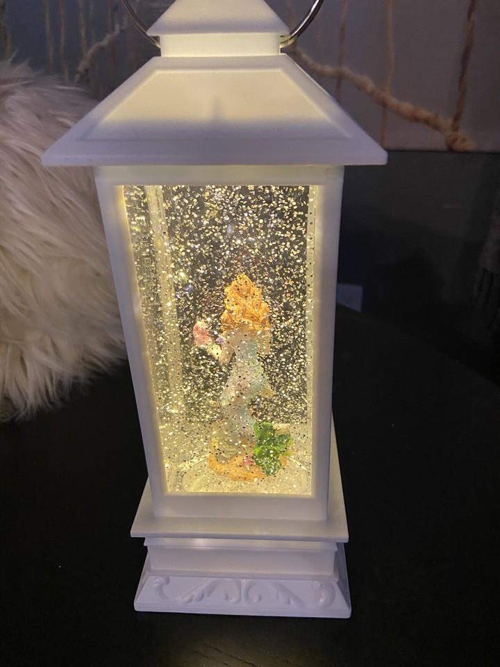 LED Light Up Mermaid Sea Horse Glitter Lantern Shimmer Vertical Snow ...