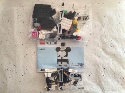 Lego 40622 BrickHeadz Steamboat Willie Mickey Disney 100th Celebration ...
