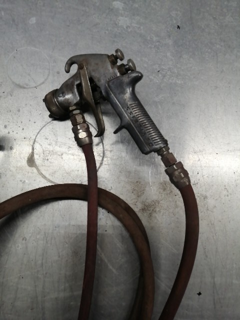 Devilbiss JGA 502 and GRACO Pressure Pot | eBay