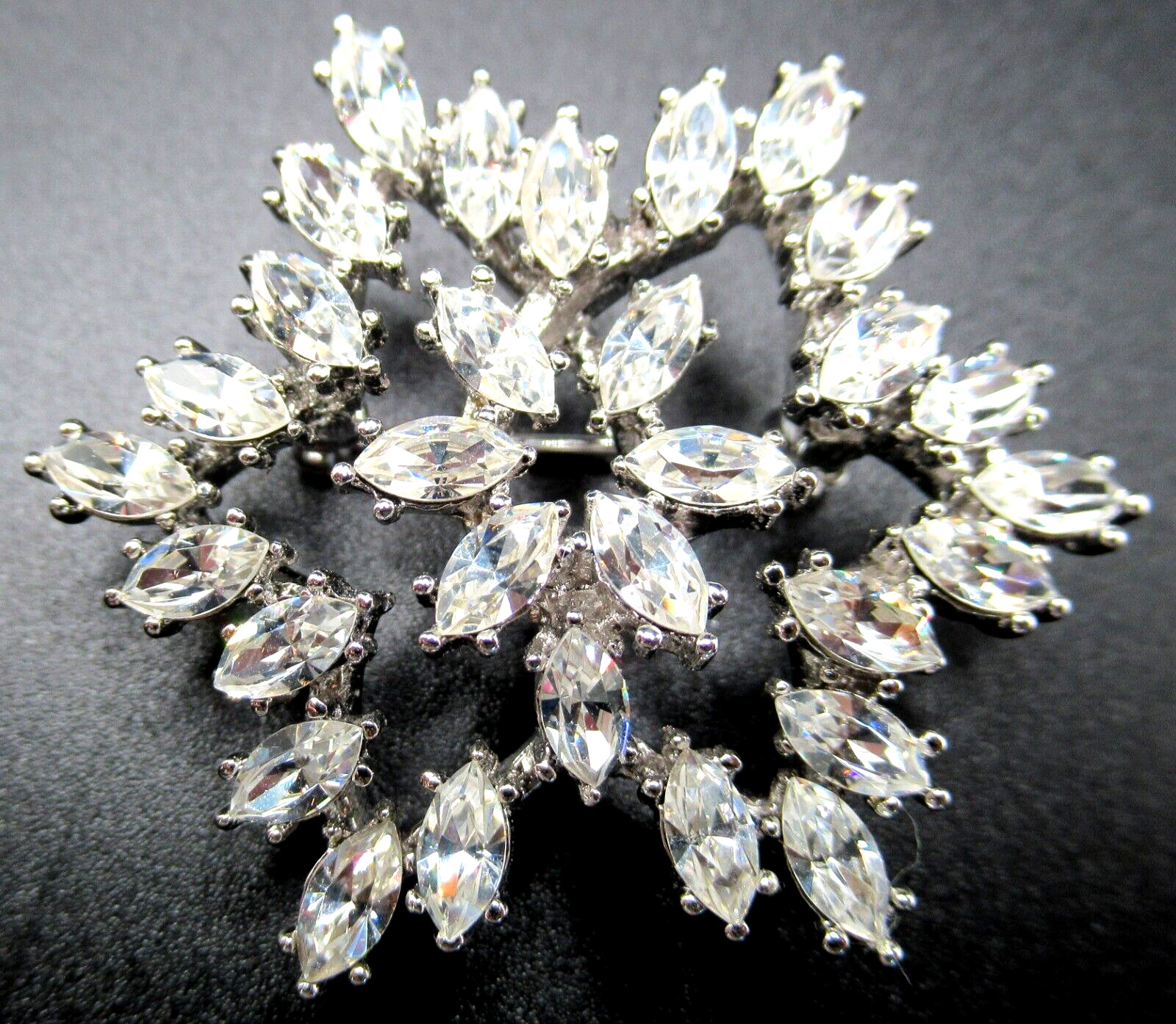 NOLAN MILLER Sparkling Ice Crystal Snowflake Pin Pend… - Gem