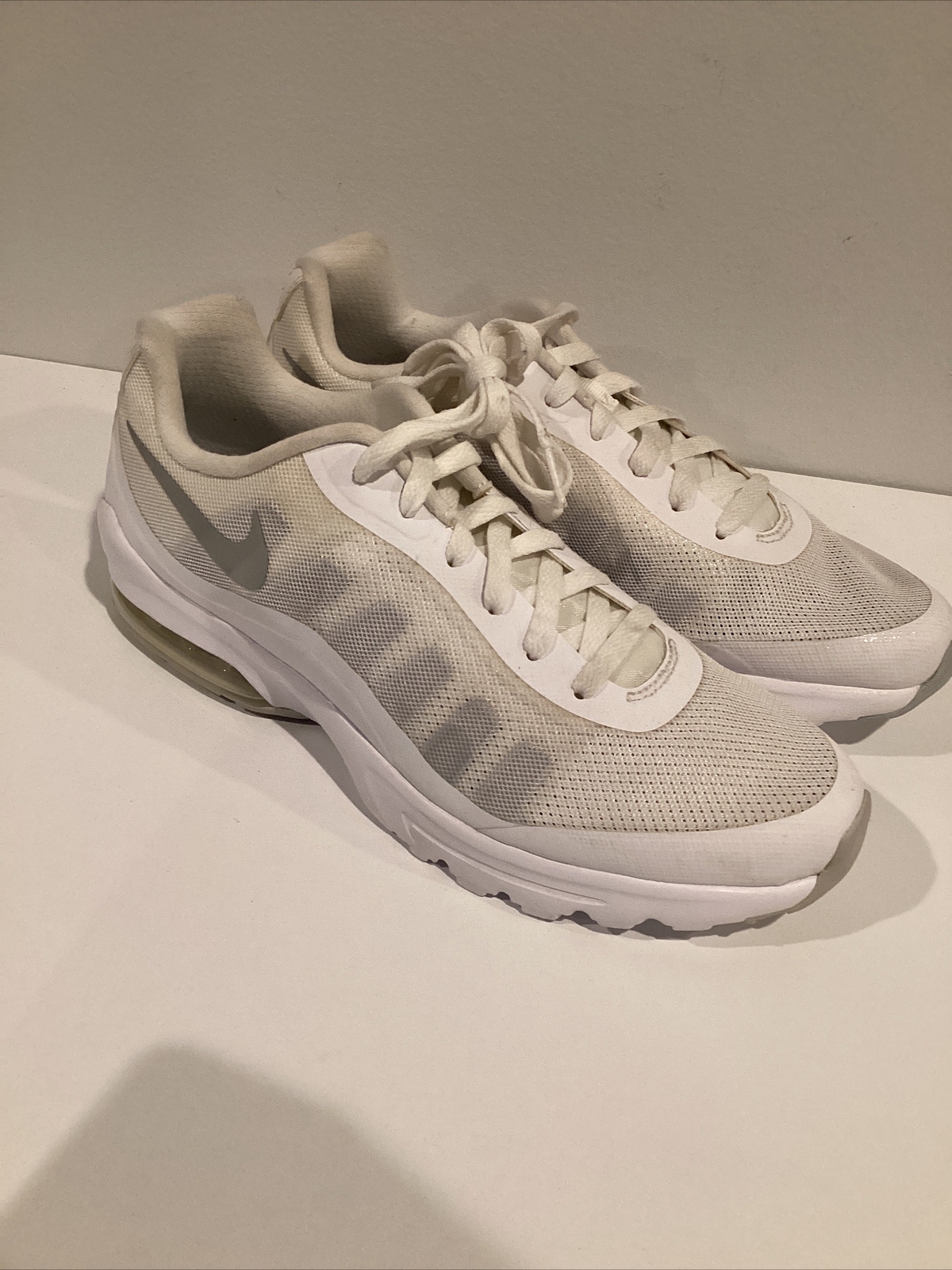 Size 11 - Nike Air Max Invigor White Metallic Silver W for sale online ...