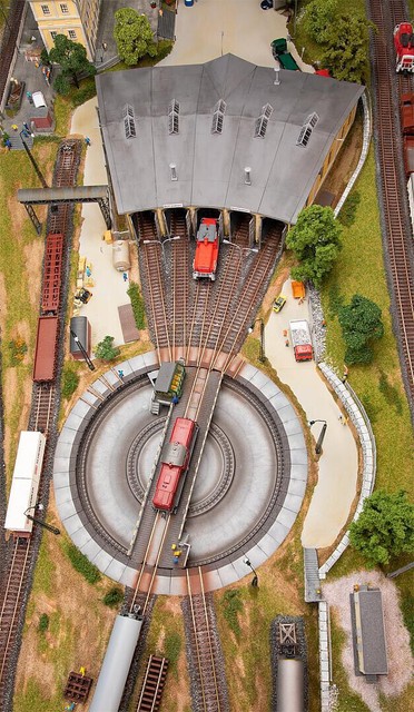 Faller 120081 - 1/87/H0 Roundhouse Freilassing - for sale online | eBay