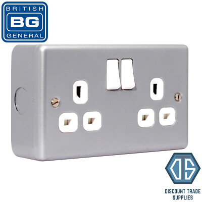 BG MC522 Metal Clad 13 Amp Double 2 Gang Switched Socket Twin ...