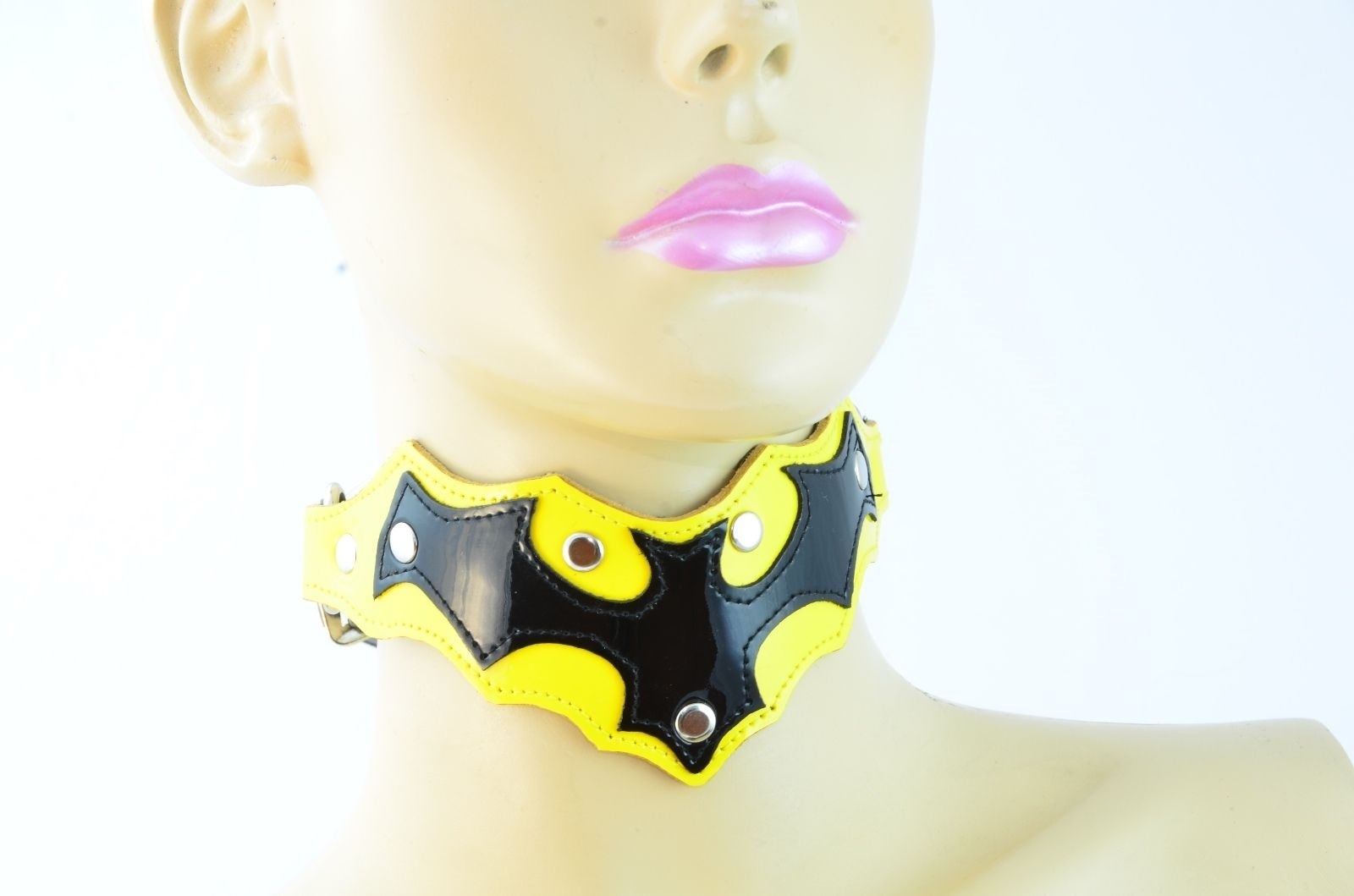 Classic Batman Style Choker Punk Goth Rockabilly with Ring and Roller ...