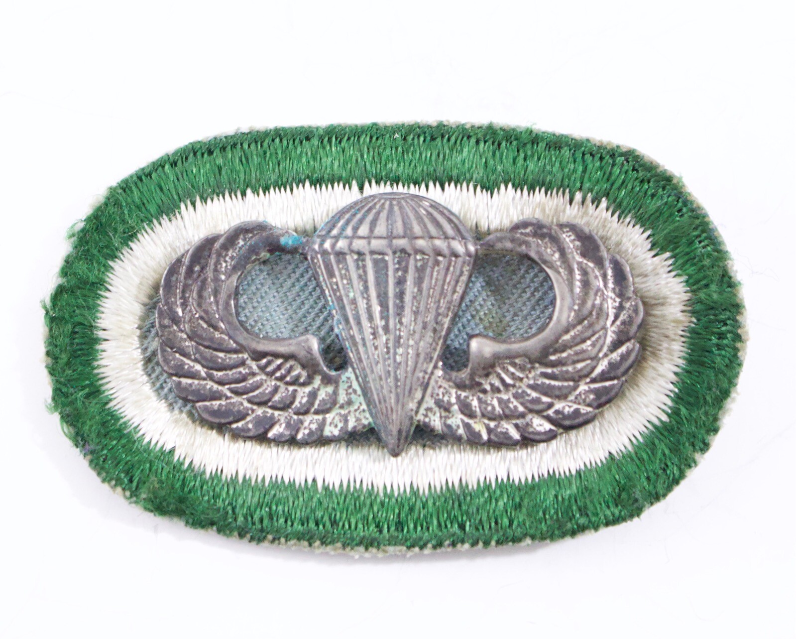 Korean 511th Parachute Infantry Regiment Sterling Pinback & Oval Patch ...