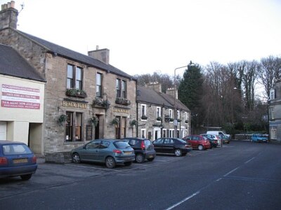 Photo 6x4 Mid Calder Livingston The centre of Mid Calder and the Black ...