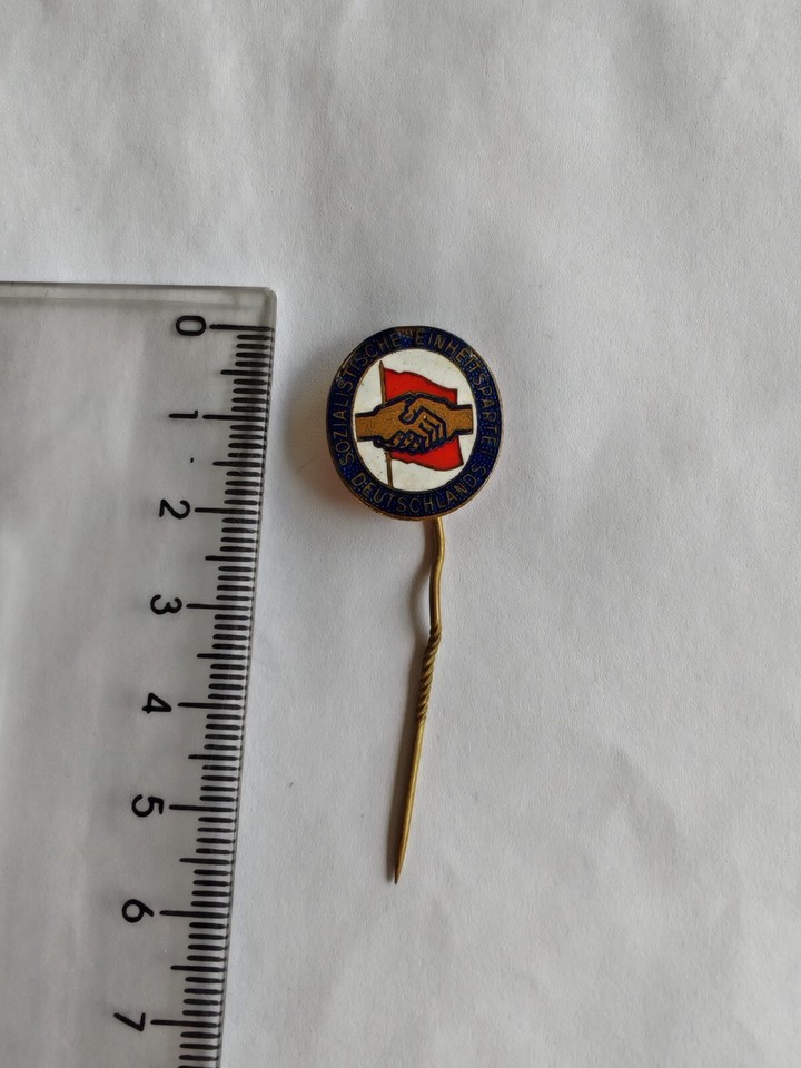 DDR East Germany Socialist Unity Party of Germany Pin Badge | eBay