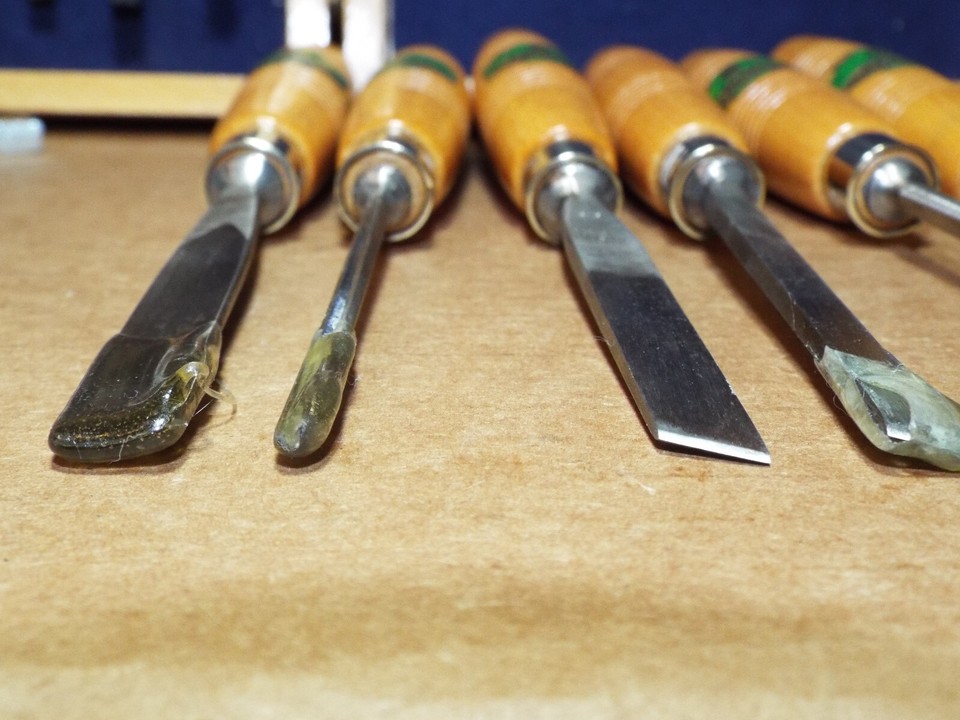 Lot of 12 Henry Taylor Acorn Wood Carving Chisels Gouges Half are ...