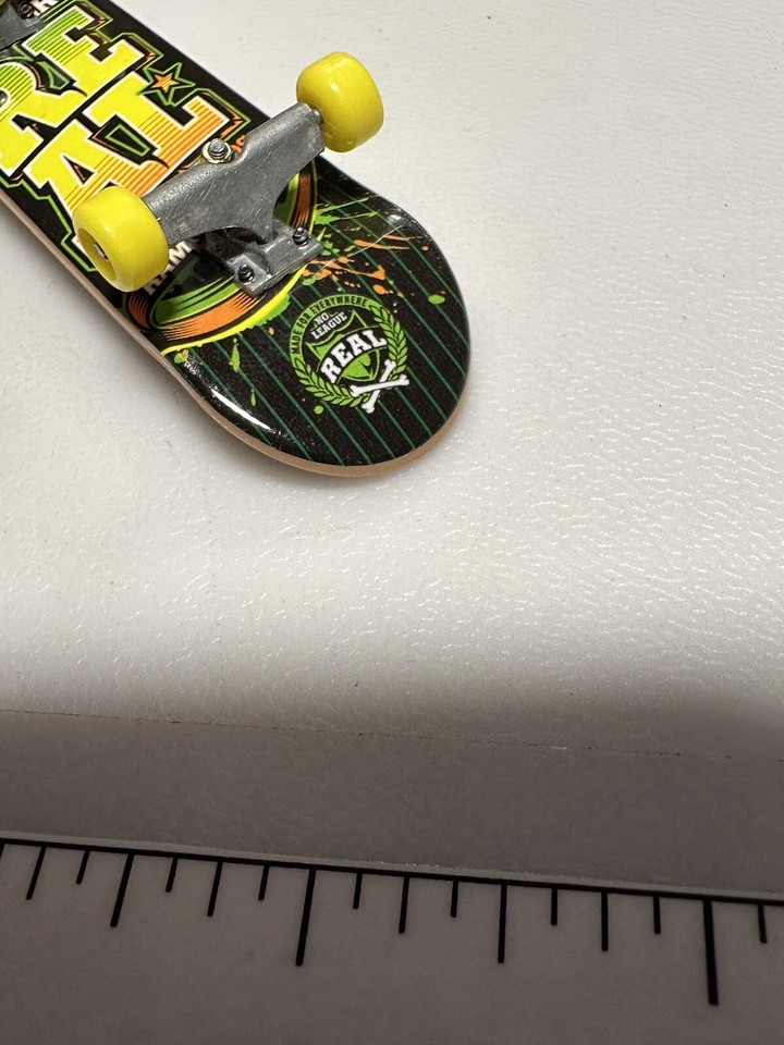 Vintage Tech Deck Fingerboard Peter Ramondetta Toy Skateboard Skater ...