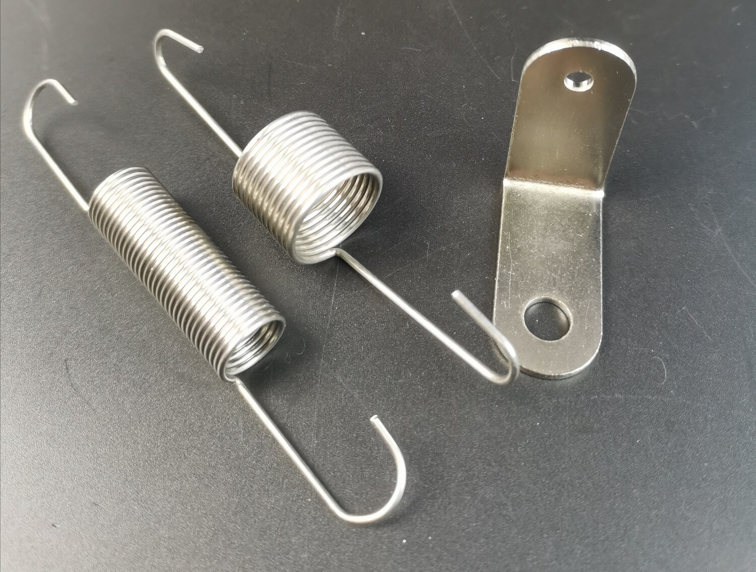 Chrome Throttle Return Spring Bracket & Dual Springs Ford 302 SBC BBC ...