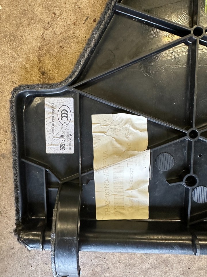 Range Rover L322 4.4 TDV8 2012 Boot Floor Carpeted Driver Right 5147 ...