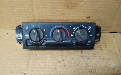 1999 2000 Chevrolet Silverado 1500 Temp Control W/ AC And Rear Defrost ...