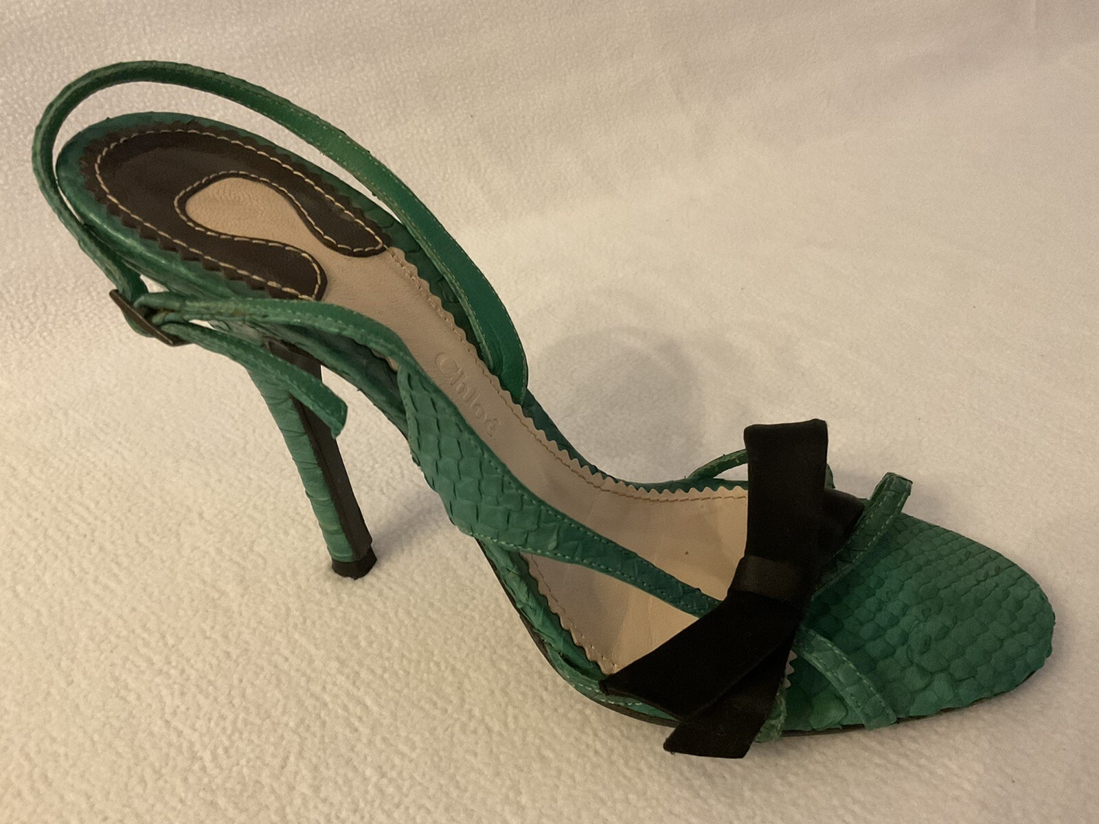 CHLOE’ EMERALD GREEN SNAKESKIN HEELS - Gem