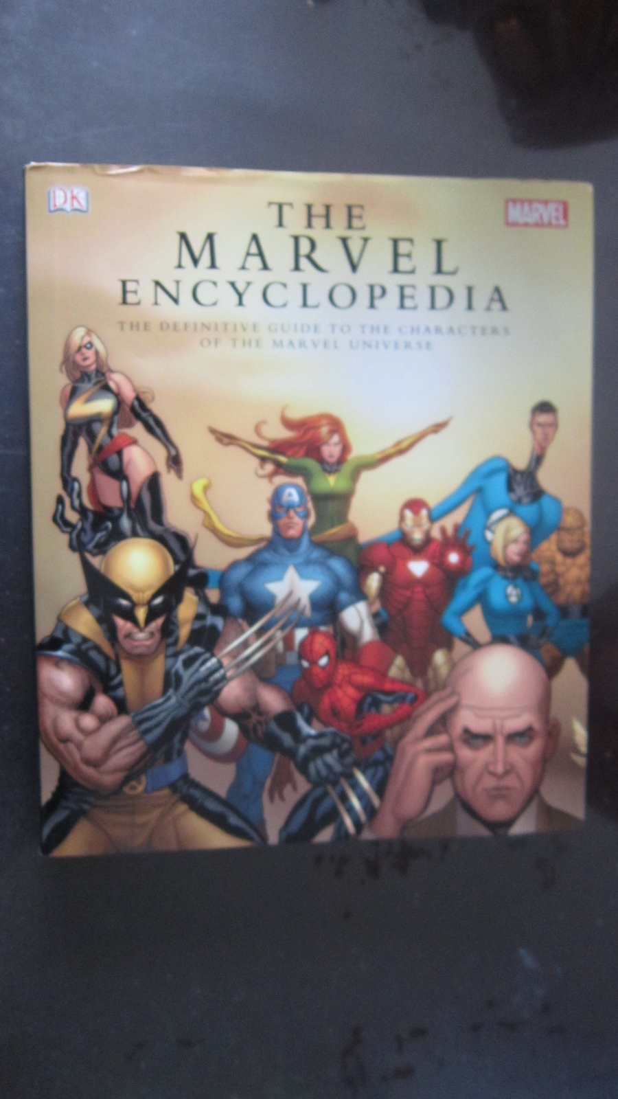 The Marvel Encyclopedia: The Definitive Guide to the Characters of the ...