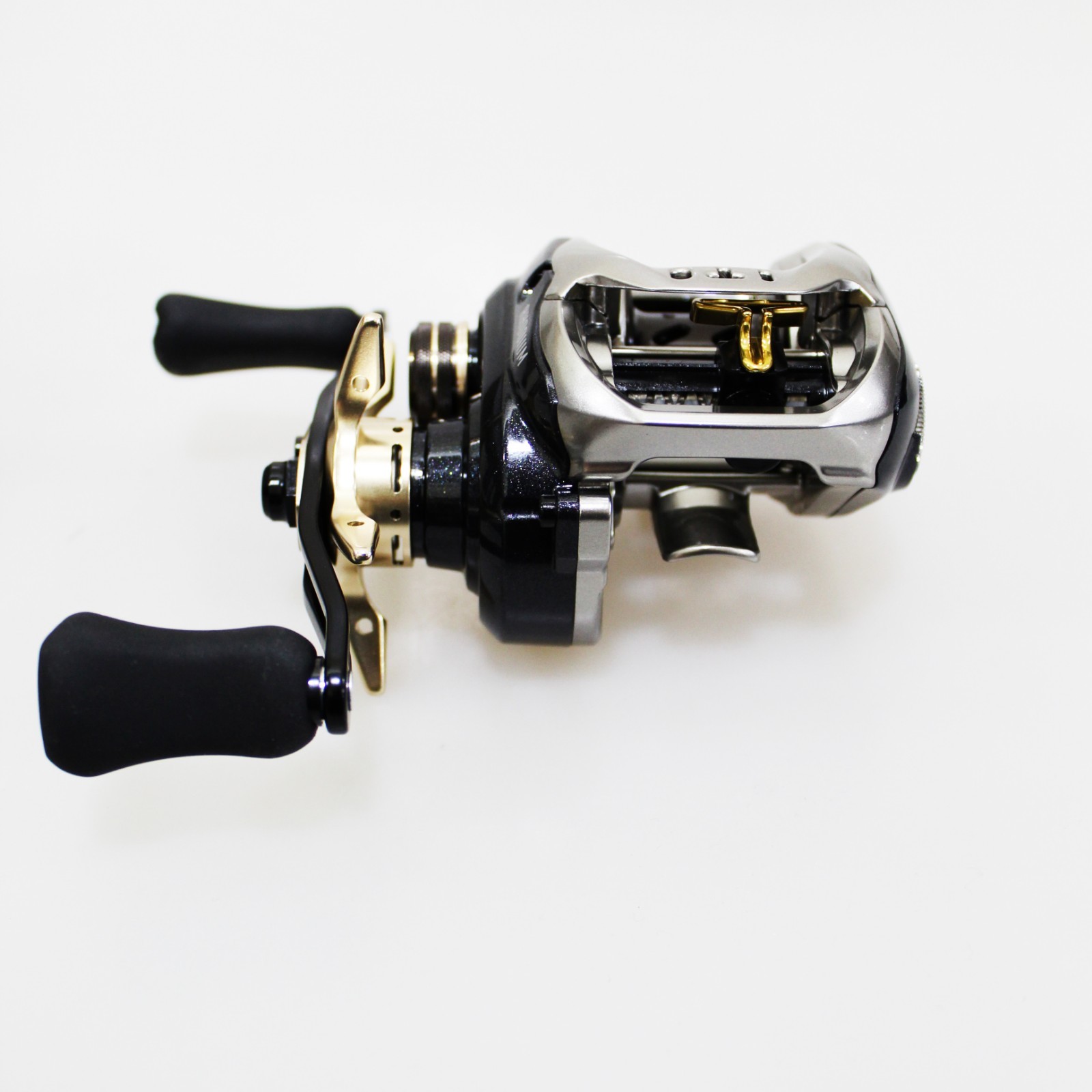 MEGABASS RHODIUM 63 Right Baitcasting Reel Fedex 3-5days to Usa ...