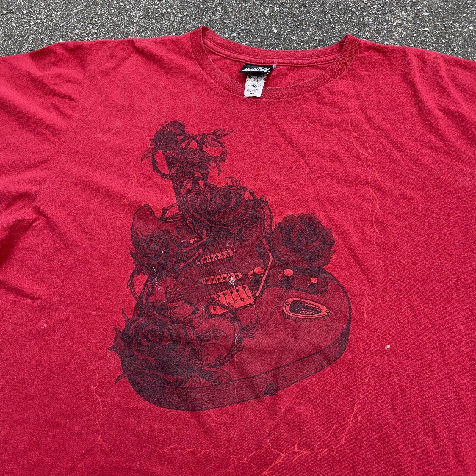 Vintage Y2K HYBRID Roses Guitar Tattoo Shirt Red 2XLT - Gem