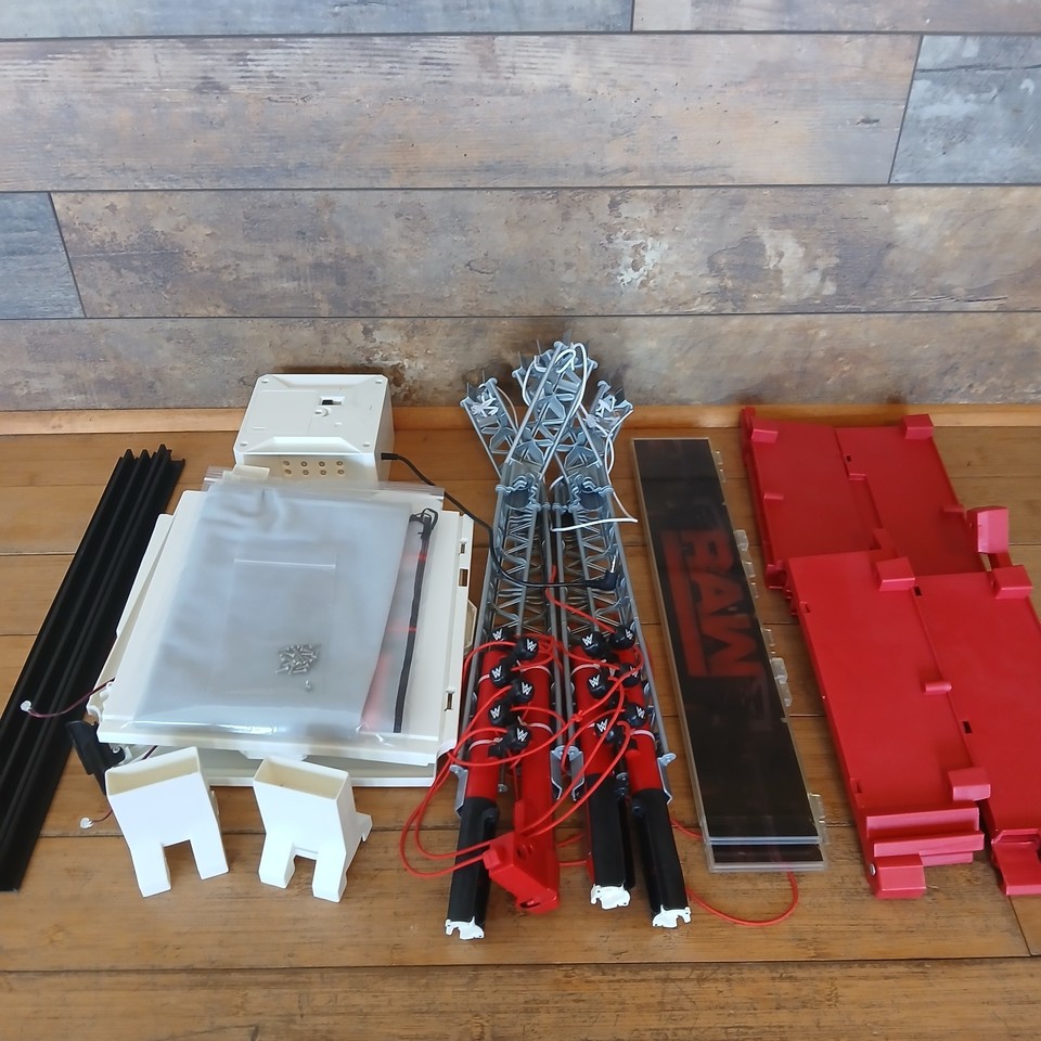 Mattel WWE Scale Ring w/ Custom Ladder Match Attachment + Figures ...