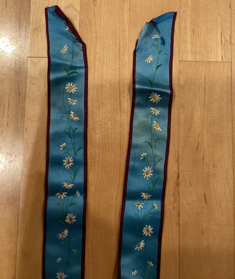 Antique Victorian Embroidered Woven Silk Ribbons Daisy Chain Lined 52 ...