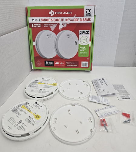 First Alert 2-in-1 Smoke CO Alarms 2-Pk Voice Location Alerts Battery ...