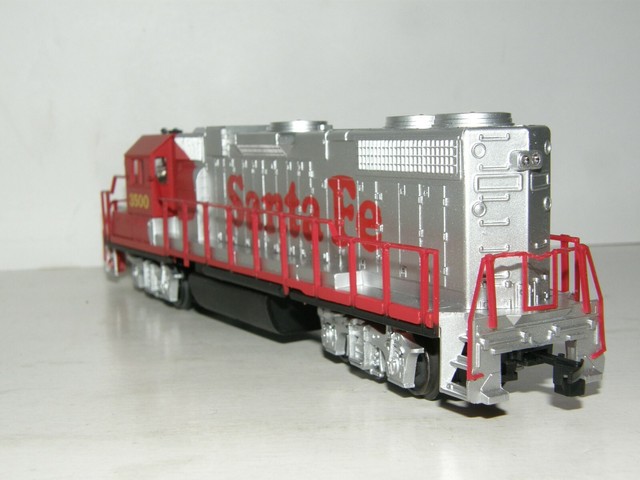 E94 HO Scale Life-Like Santa FE 3500 Diesel Locomotives for sale online ...