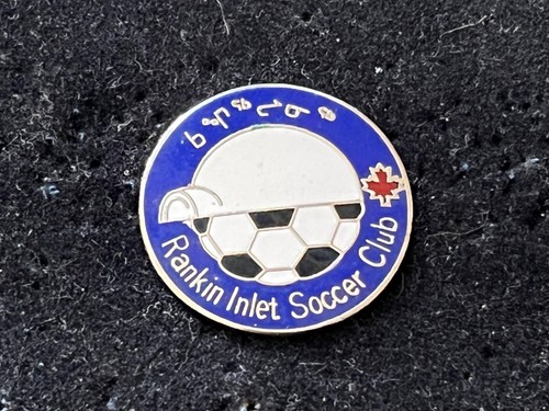 g PINS PIN ENAMEL FOOTBALL SOCCER FOOT USA RANKIN INLET CANADA EGF | eBay