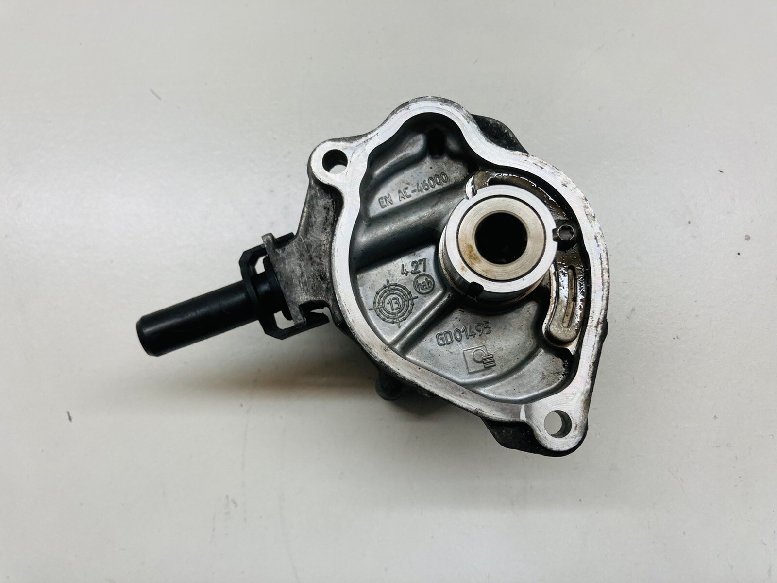 VACUUM PUMP FOR MERCEDES SPRINTER B906 2.1 CDI 651.955 AC46000 2018 ...