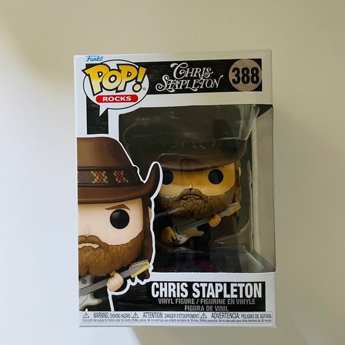 Funko POP! Rocks : Chris Stapleton #388 : Chris Stapleton & Protector ...