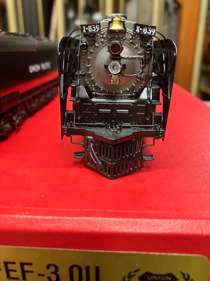 Brass HO Key Imports 4-8-4 Northern UP FEF-3 oil steam locomotive 839 ...