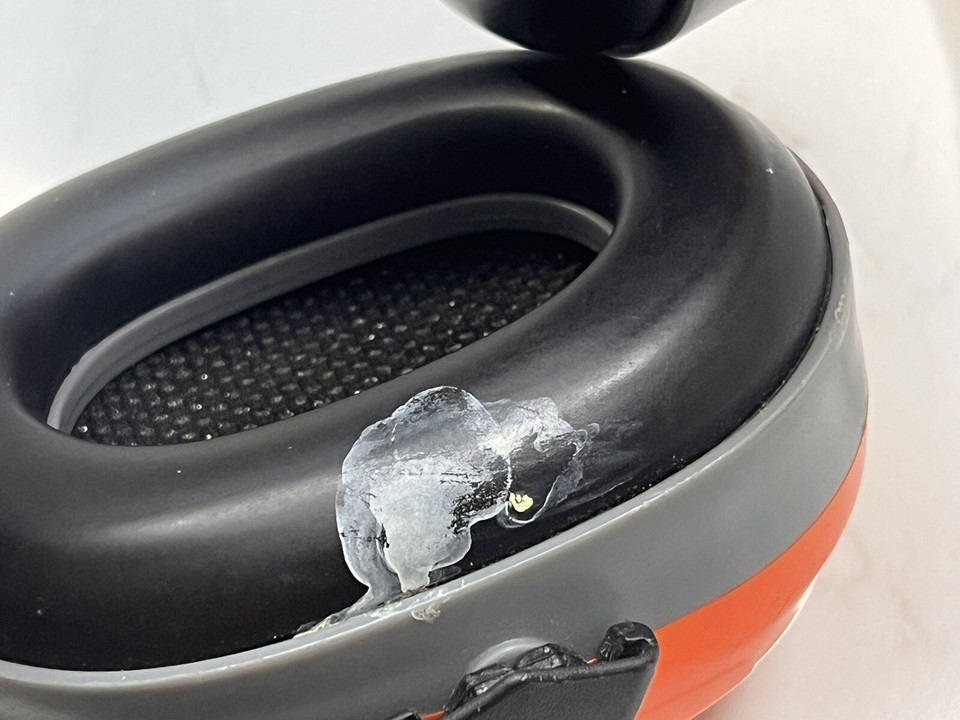 Stihl Dynamic BT Bluetooth Ear Defenders Hearing Protection (EL1082137 ...