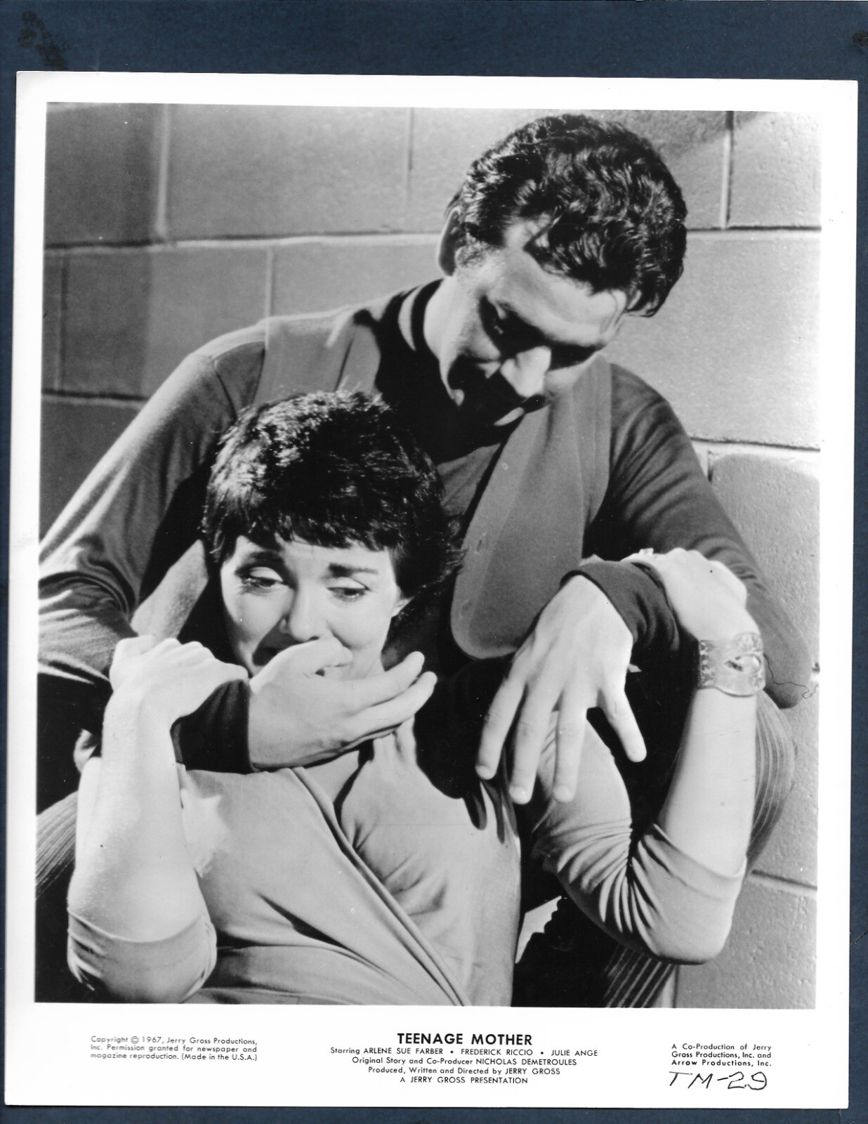 Arlene Farber + Frederick Riccio IN Teenage Mother (1967) VINTAGE ORIG ...