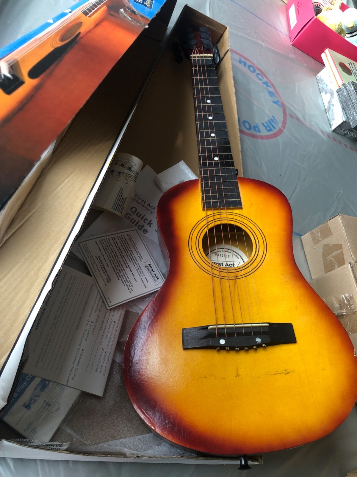 First Act Discovery Acoustic Guitar "2008" RARE AGES 7+ *NEVER BEEN ...