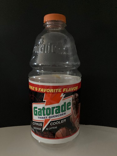 Michael Jordan 1993 Plastic 64 Oz Gatorade Bottle RARE collectible ...
