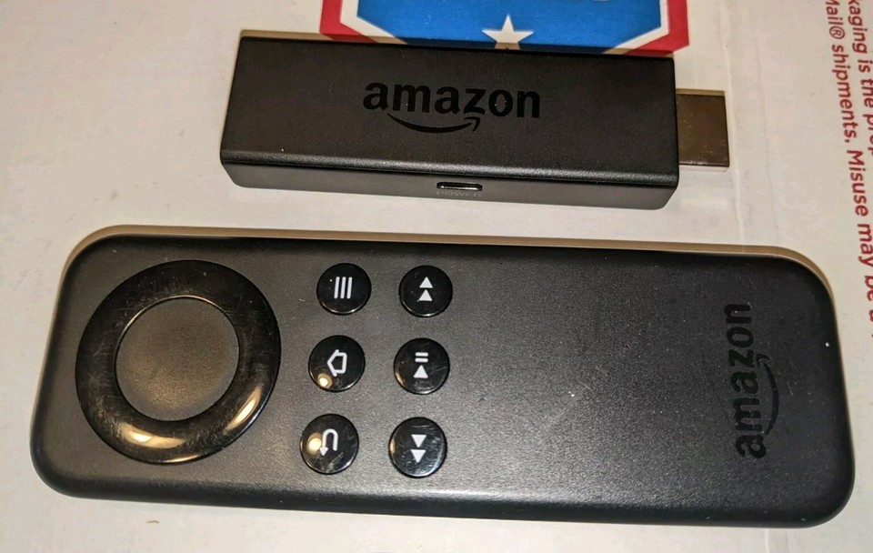 Amazon Fire TV Stick (1st Generation) Media Streamer - Black - W87CUN ...