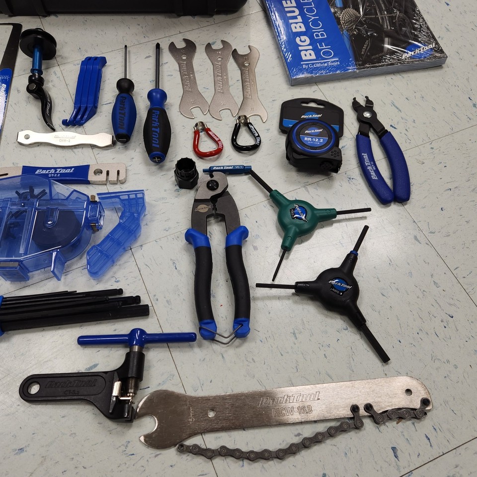 Park Tool AK-5 Advanced Bicycle Mechanic Tool Kit OPEN-BOX RETURN | eBay