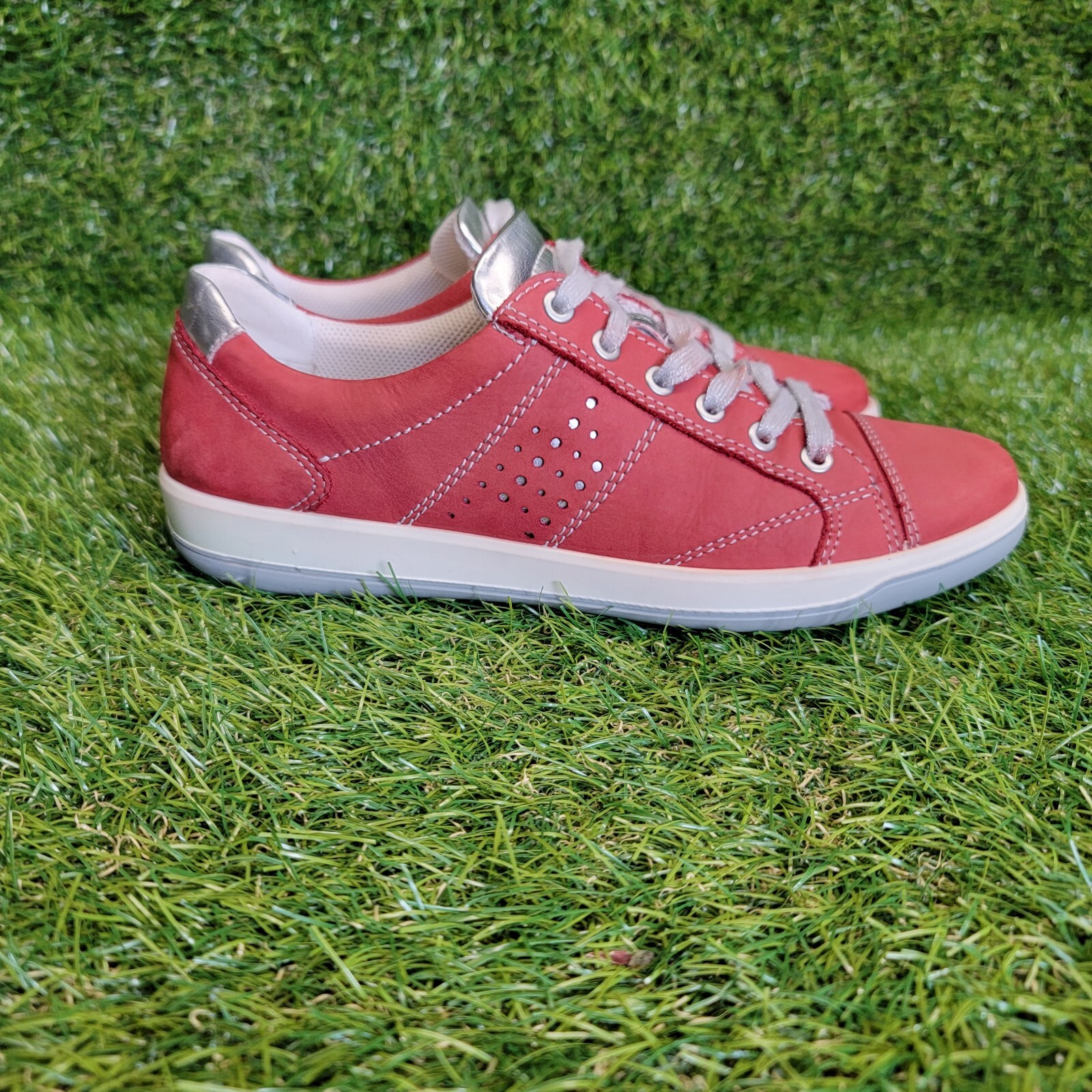 Women's Medicus " HANNE" Red Suede Sneakers Size 7.5 UK/ 9 US Made In ...