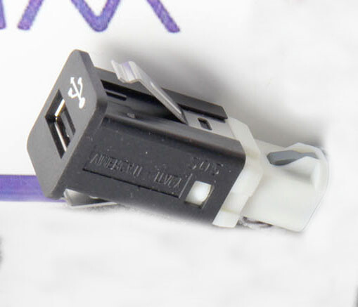 BMW CCC CIC Navigation Retrofit Cable Kit USB AUX, idrive, Monitor ...