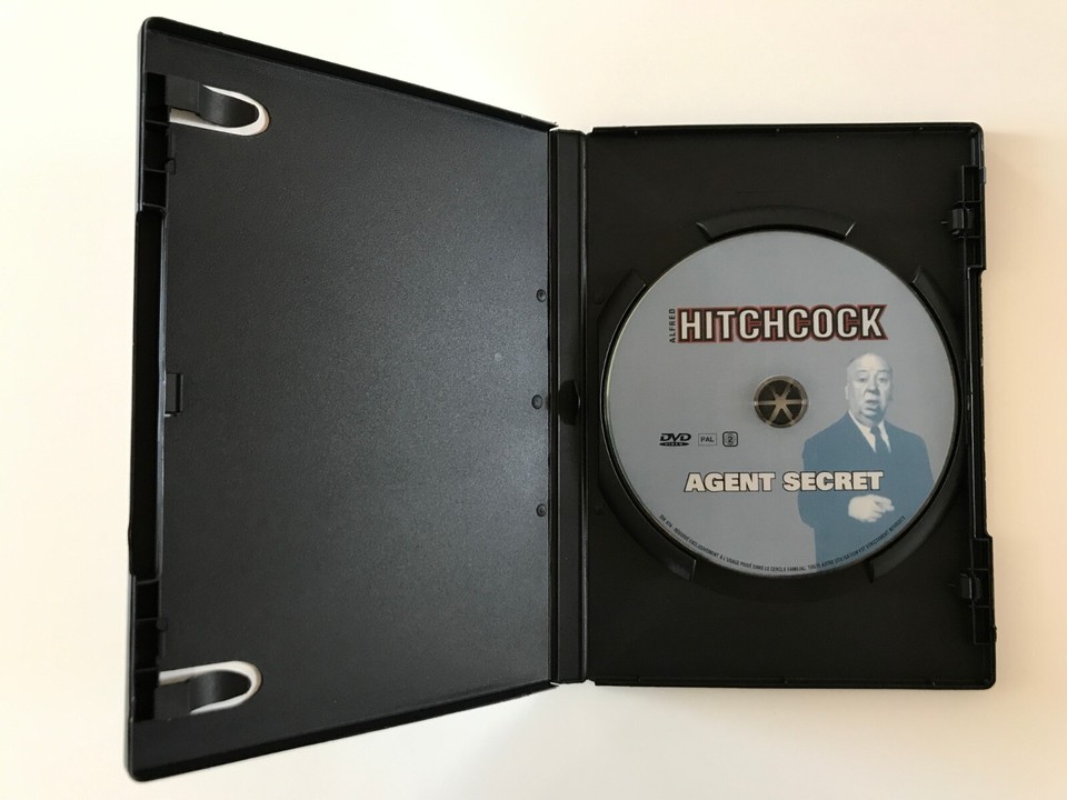 Alfred Hitchcock DVD bundle 6 discs. English / French language. French ...