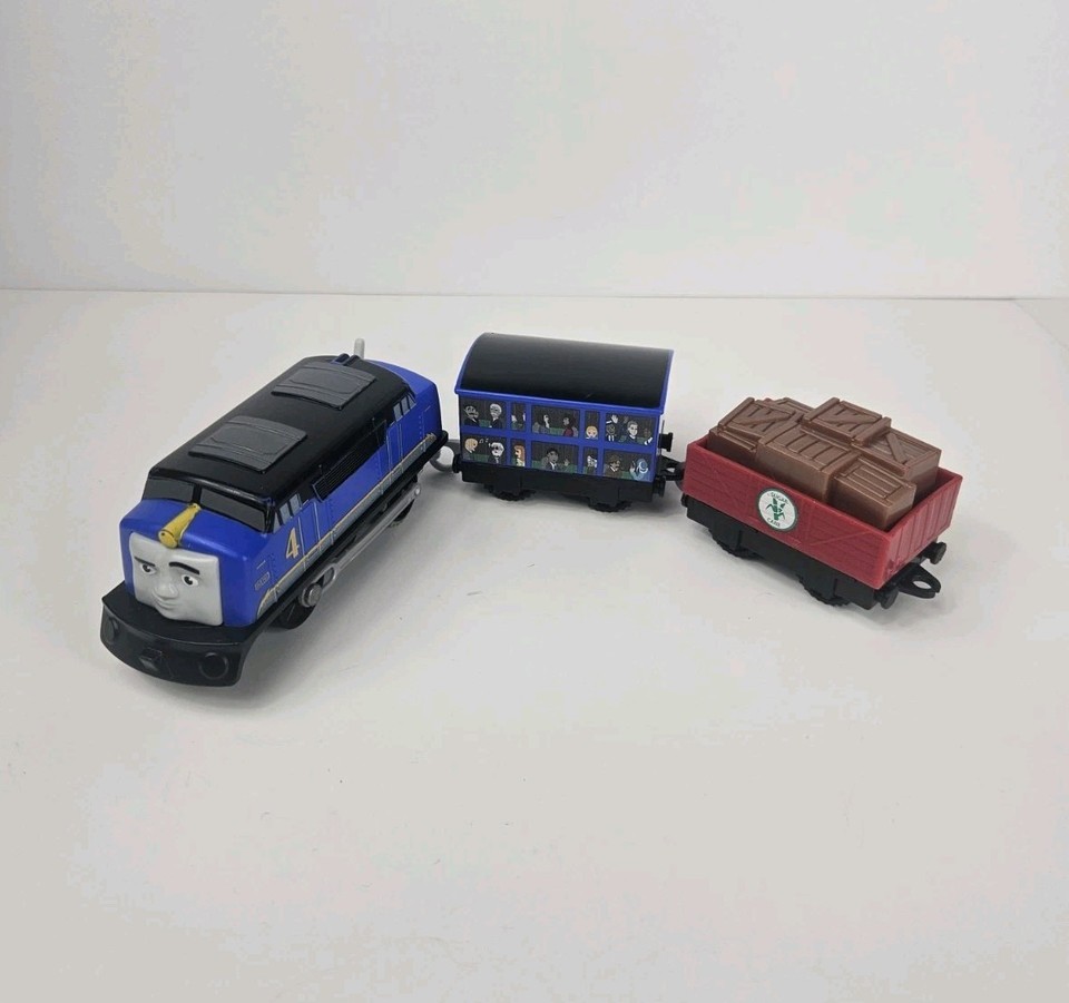 Trackmaster Thomas & Friends "Gustavo" WORKING Motorized Train 2013 | eBay