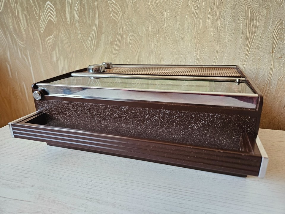 VEF 202 Portable Radio LW, MW, 5 SW Receiver Olympic Edition Soviet ...