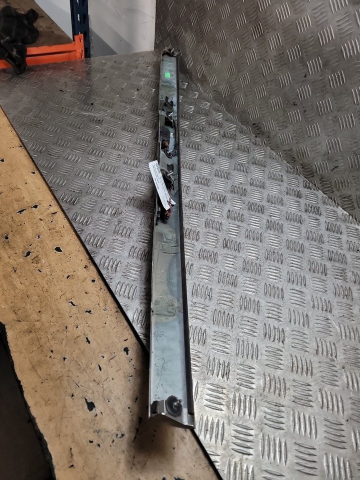 VAUXHALL ZAFIRA B 05-14 HATCHBACK TAILGATE BOOT LID CHROME TRIM HANDLE ...