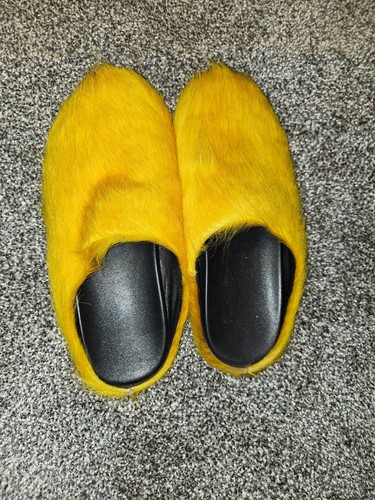 Marni Mule Size6.5women color yellow, not sure if they are real. Brand ...