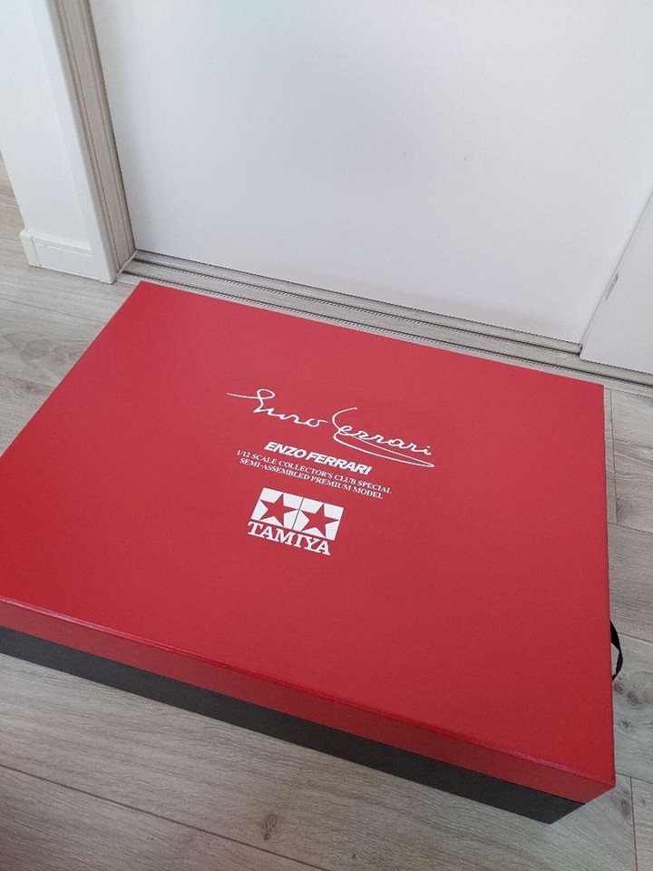 Tamiya 1/12 ENZO FERRARI Collecter's Club Special No.05 RED Semi ...